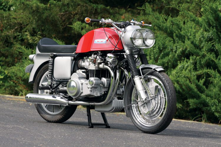 Fearsome Four: Clymer-Münch Mammoth - Motorcycle Classics